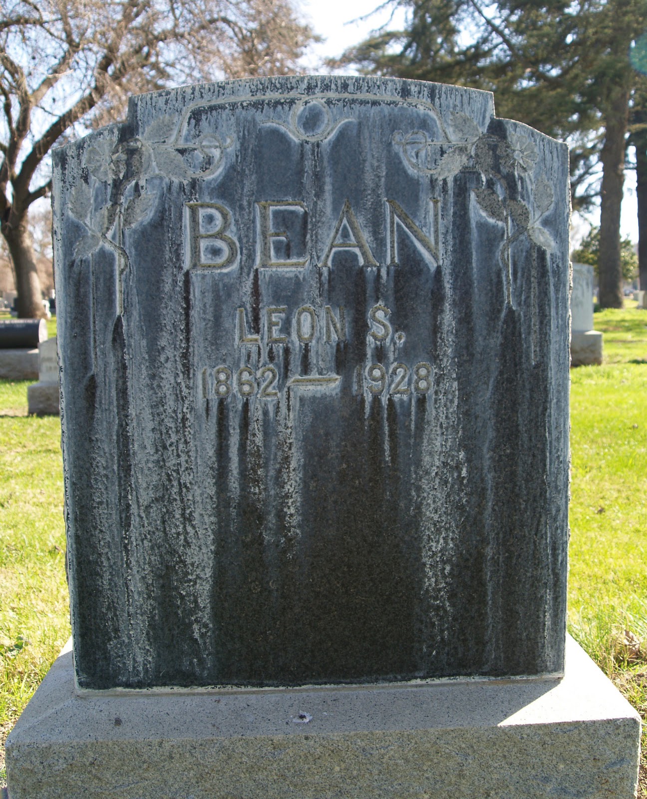 A Family Tapestry: Where Leon’s Buried