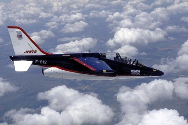 Pampa 2000: Cuando el Pampa participó del concurso norteamericano JPATS ...