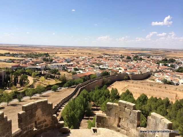 Visitar el castillo de BELMONTE en CUENCA, un día medieval
