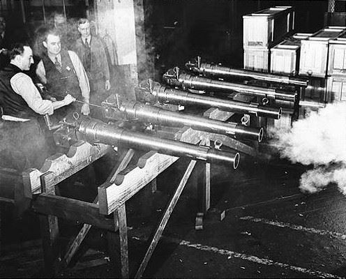 General Electric’s Howitzers Production Line During WWII