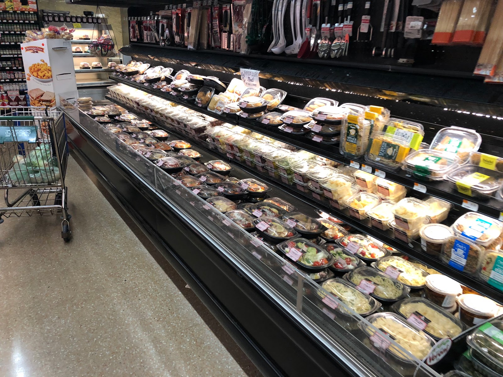 TOUR: Village Barn Fresh Market - Middle Village, NY