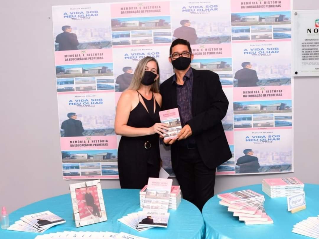 VÍDEO | Poeta e escritor Marcus Krause lança o livro "Memória e ...