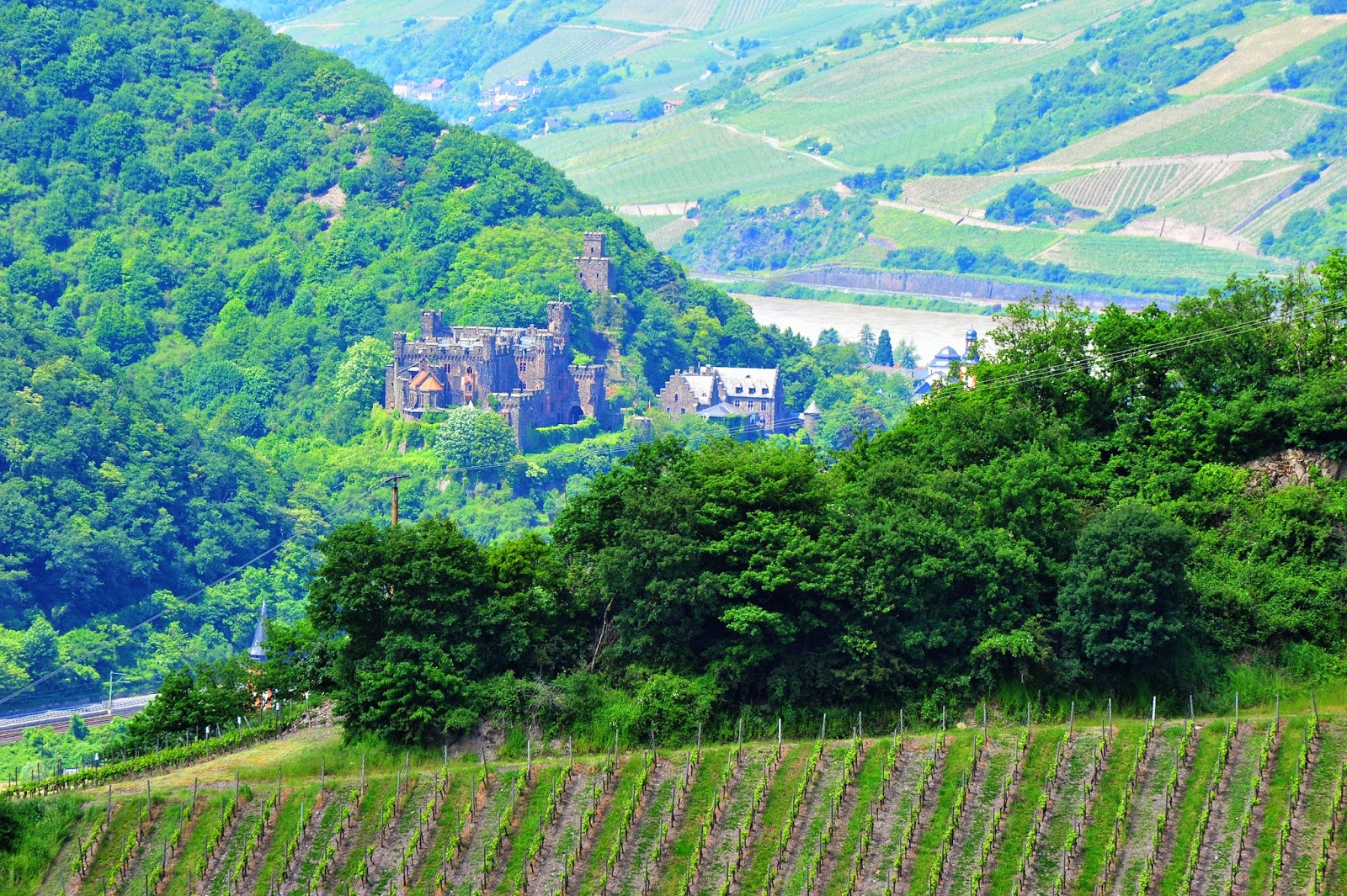 It's Just Me, Isn't It?: Have Fun Stormin' the Castle