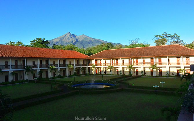 Staycation di Hotel d'Emmerick Salatiga - Nasirullah Sitam