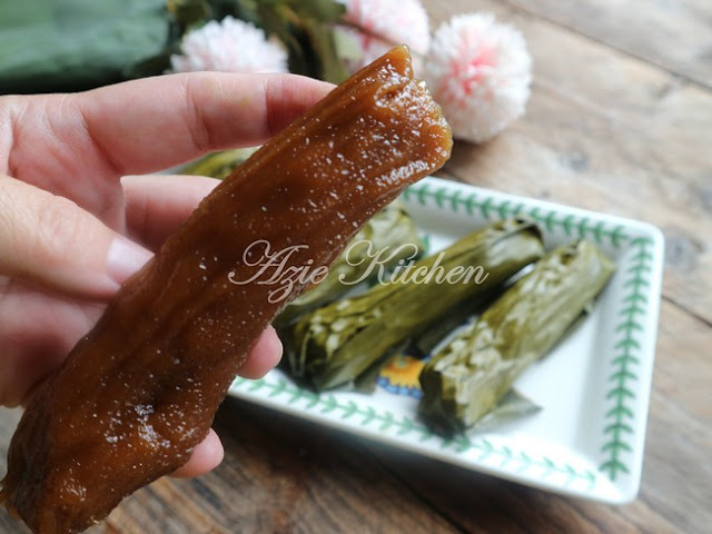 Kuih Lepat Liat - Azie Kitchen