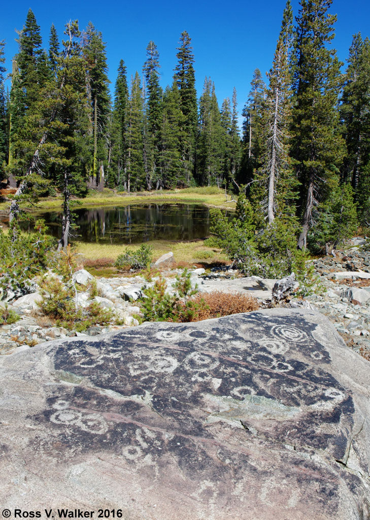 Ross Walker photography: Meadow Lake Petroglyphs, California