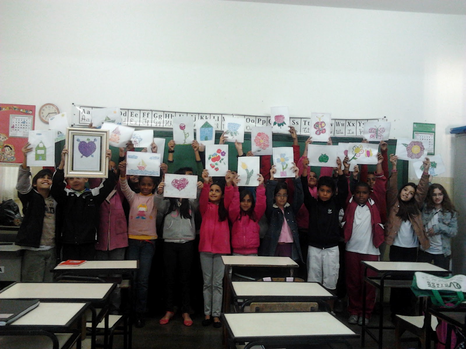 E.E.GERALDO STARLING SOARES: USO DE MATERIAL CONCRETO FACILITA A ...