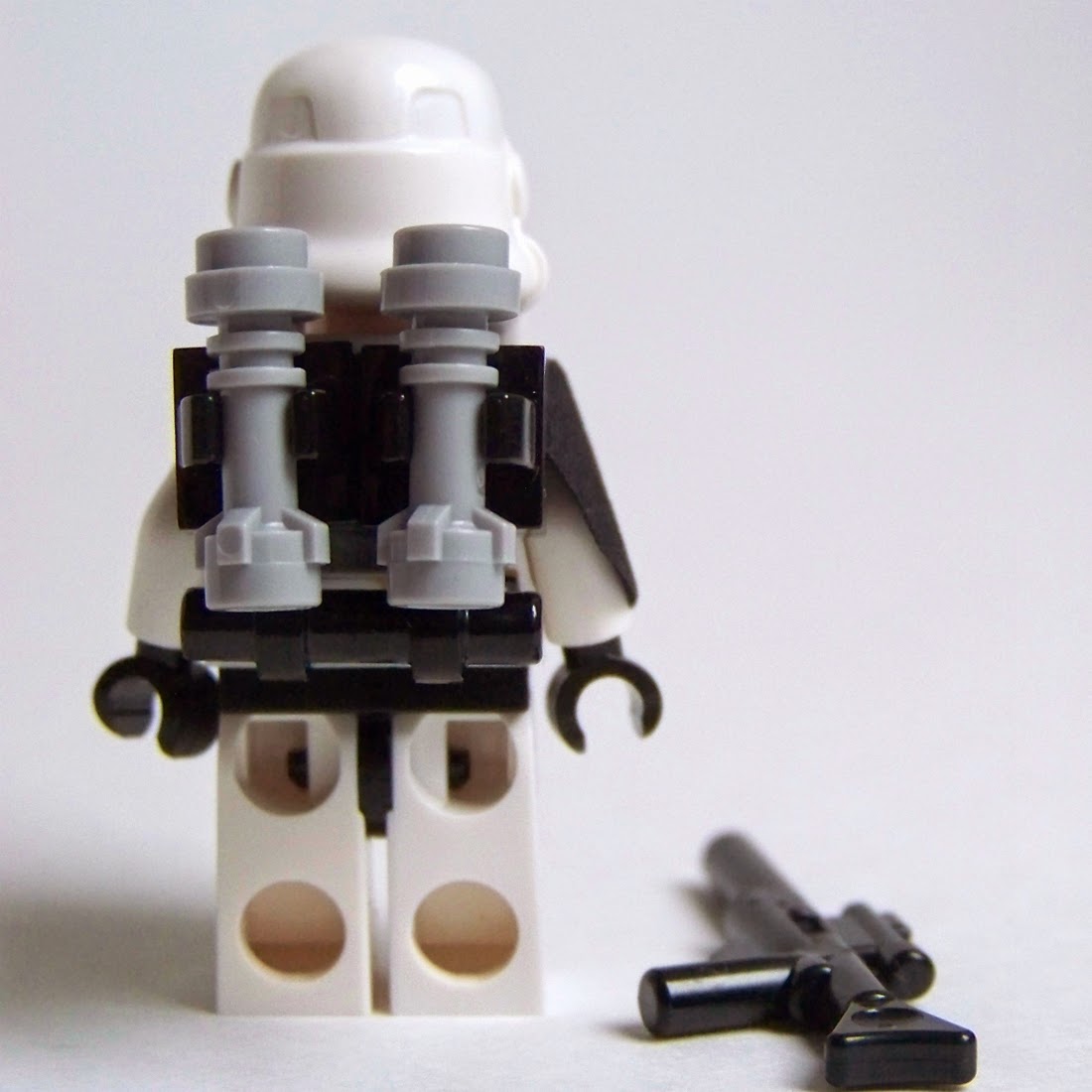 Cavort: Star Wars: Mos Eisley Cantina 75052 Minifigure review