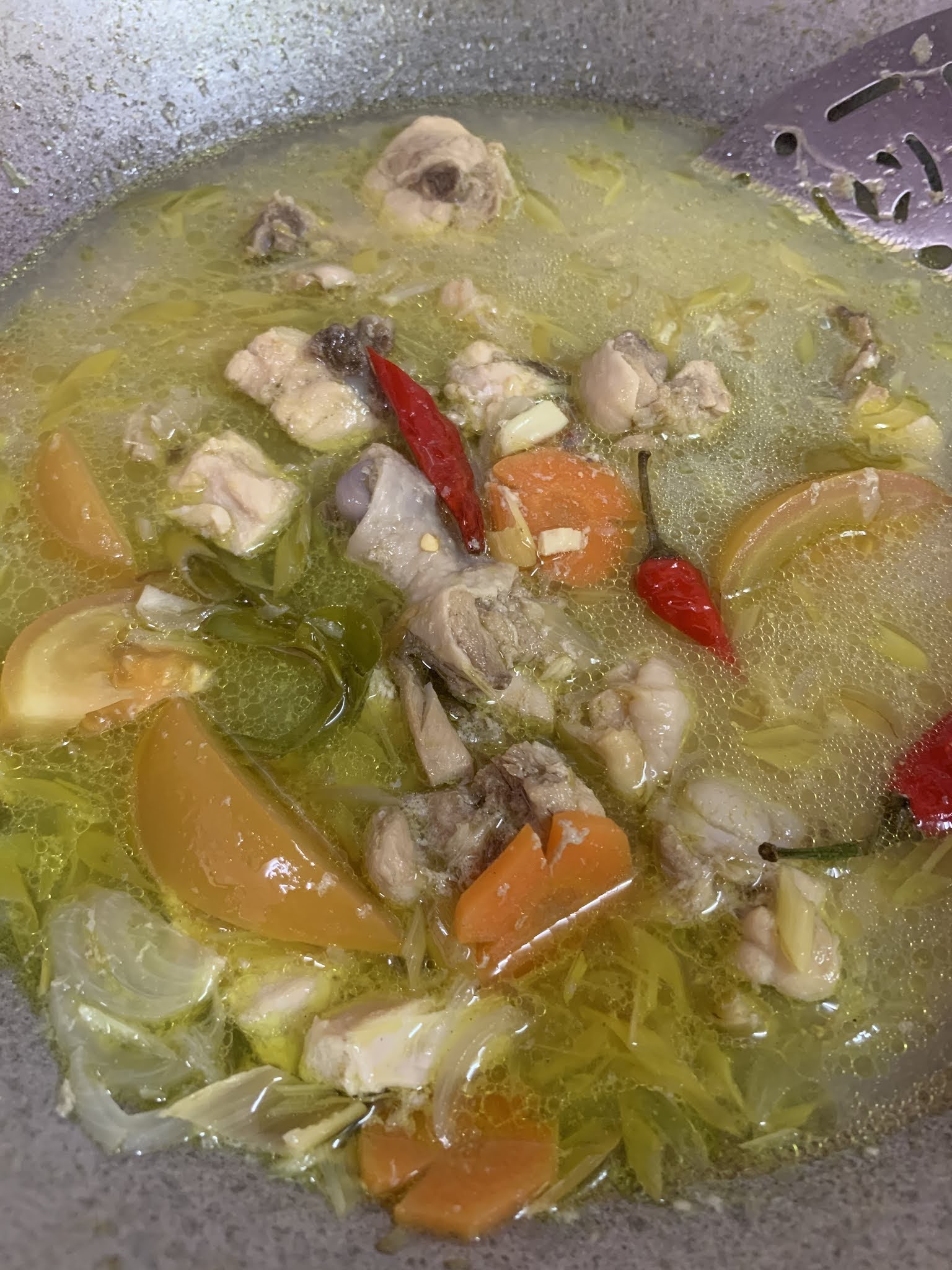 Resepi Sup Ayam Thai Cukup Masam Dan Pedas