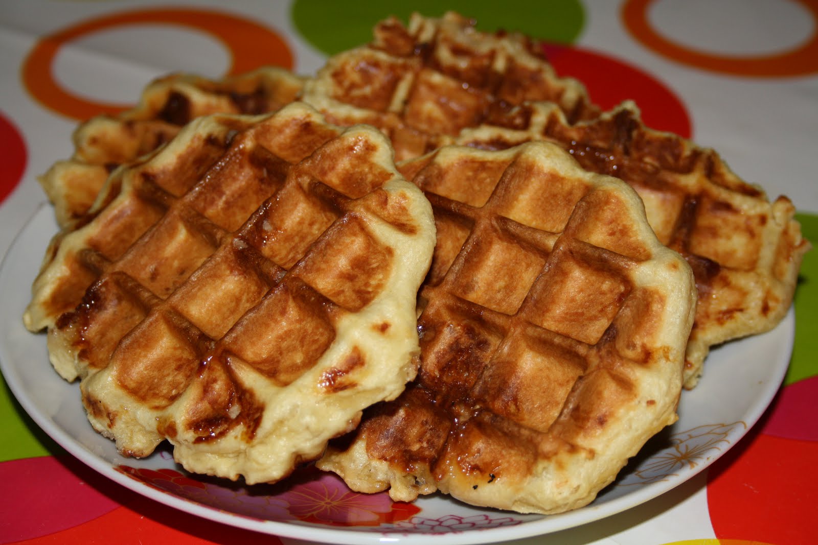 La cuisine de Mathilde: Gaufres liégeoises au sucre perlé