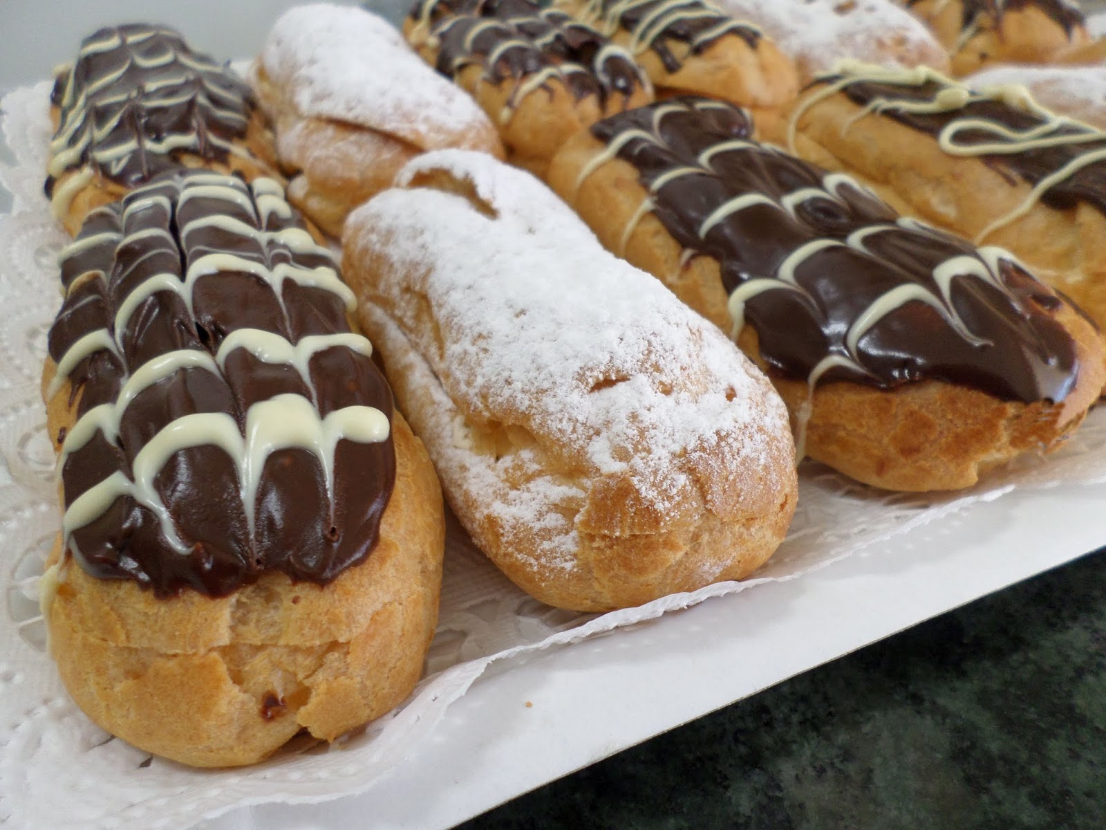 Mi pastelería: Relámpagos rellenos de crema de dulce de leche