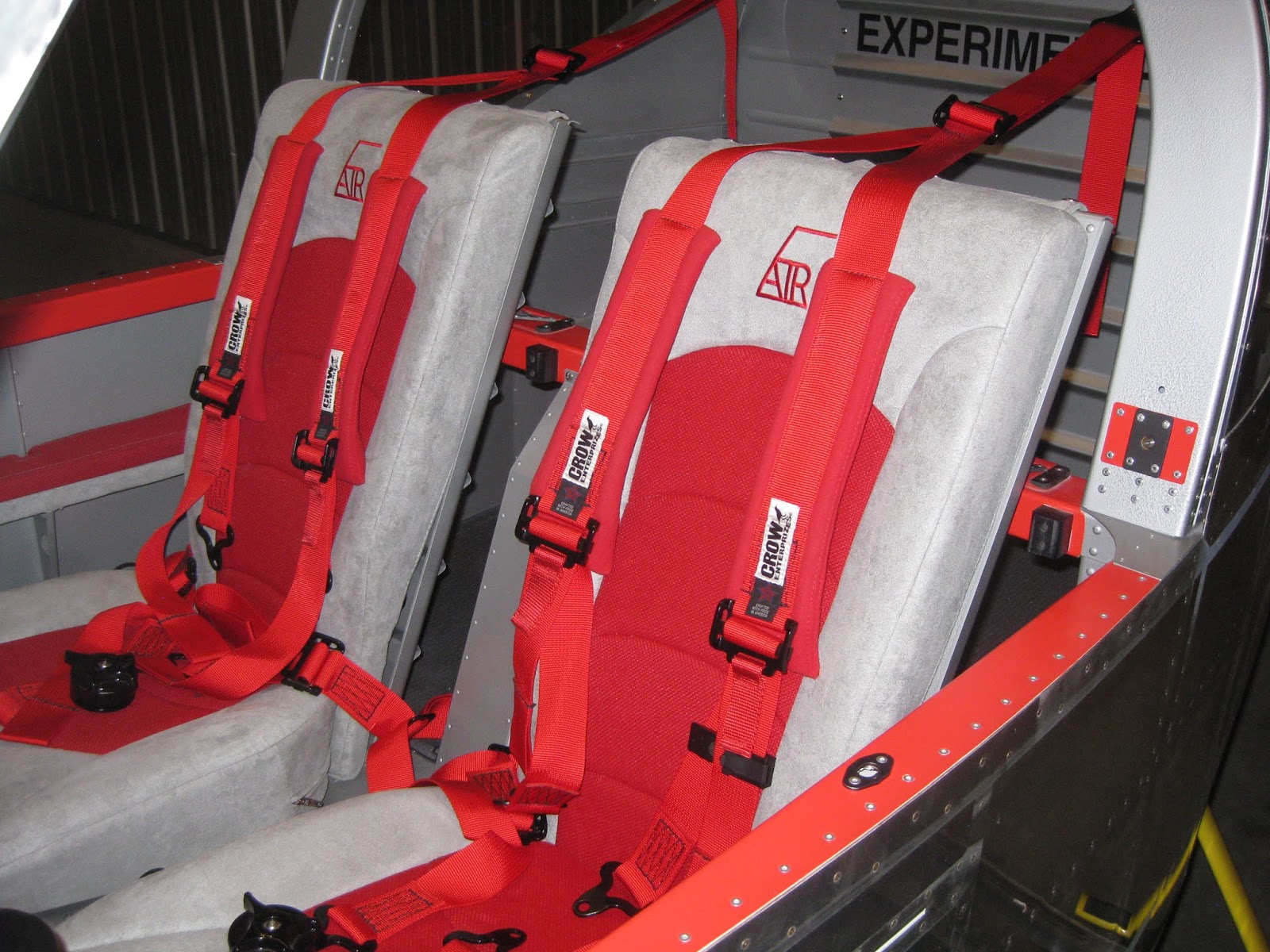 E's Van's RV-14A: Interior: Side panels.