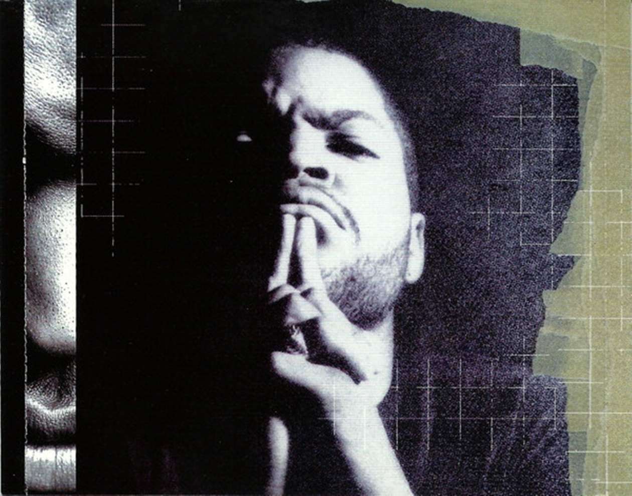 Mundo Dos Encartes / World Of Booklets: Ice Cube - Greatest Hits (2001)