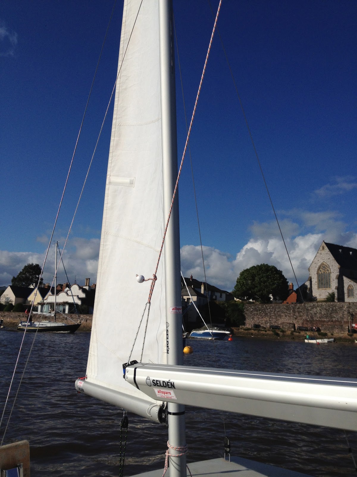 Project Devon Yawl: Sails up on the new rig for the first time