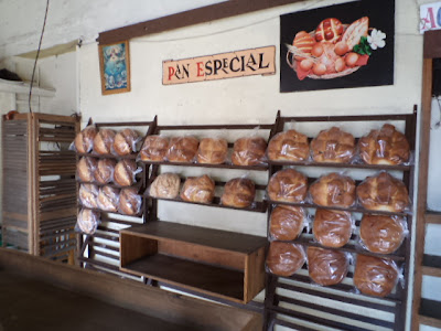 GUANAJUATO EN DOS MIL IMAGENES: ACAMBARO (pan grande de Acámbaro)