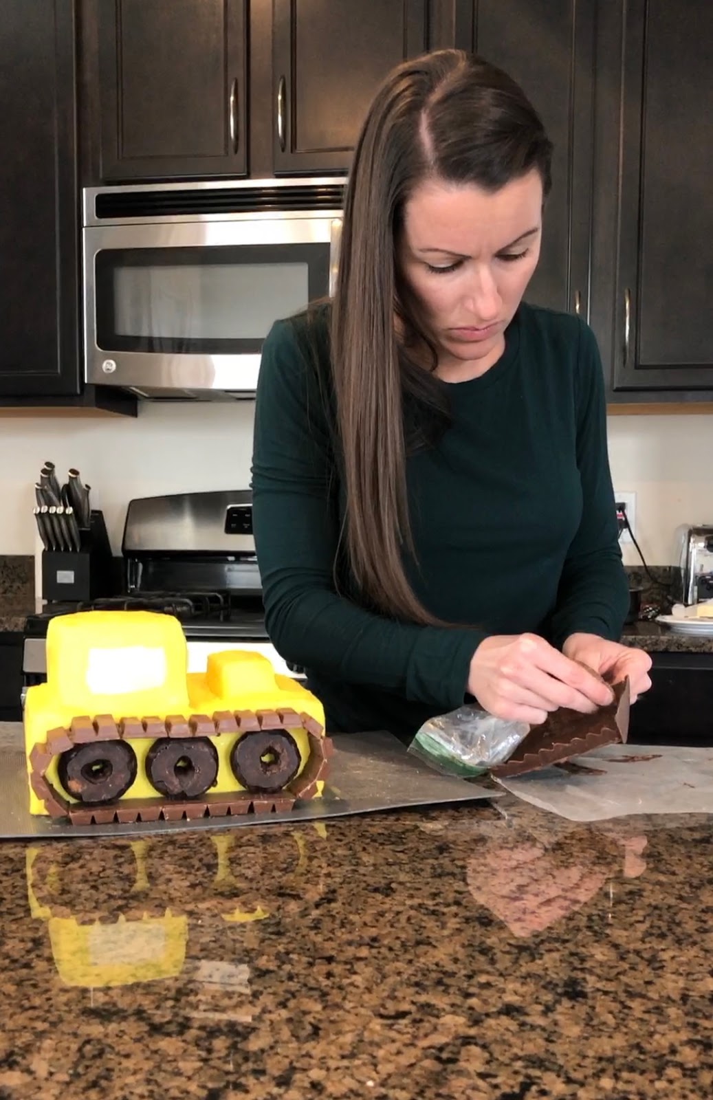 Sunshine and a Summer Breeze: How to Make A Digger Cake