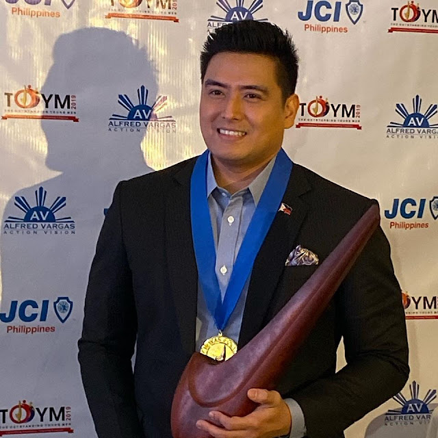 CONG. ALFRED VARGAS HONORED TO BE ONE OF 2019'S MOST OUTSTANDING YOUNG ...