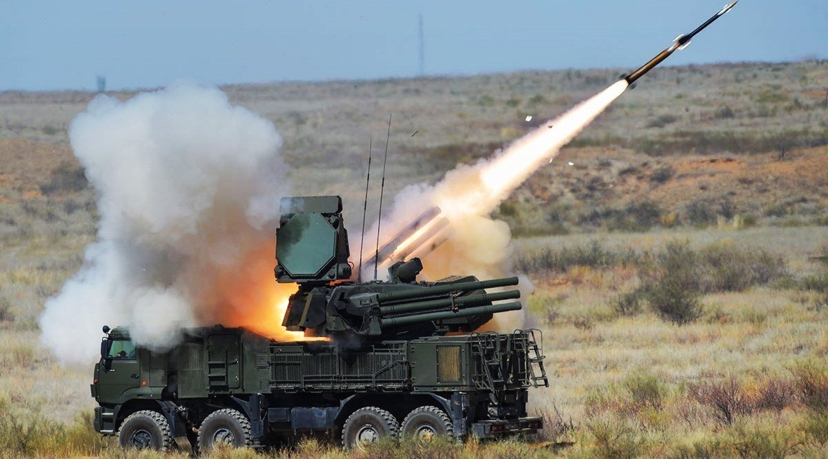 ΕΛΛΗΝΩΝ ΝΕΑ: Νέα συστήματα Pantsir S-1 παρέλαβε ο Χ.Χαφτάρ από την ...