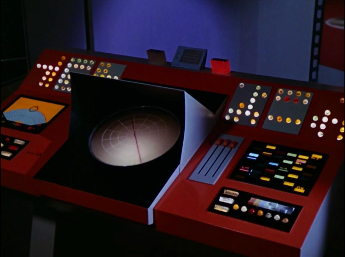 Realm Of Retro : STAR TREK Transporter console
