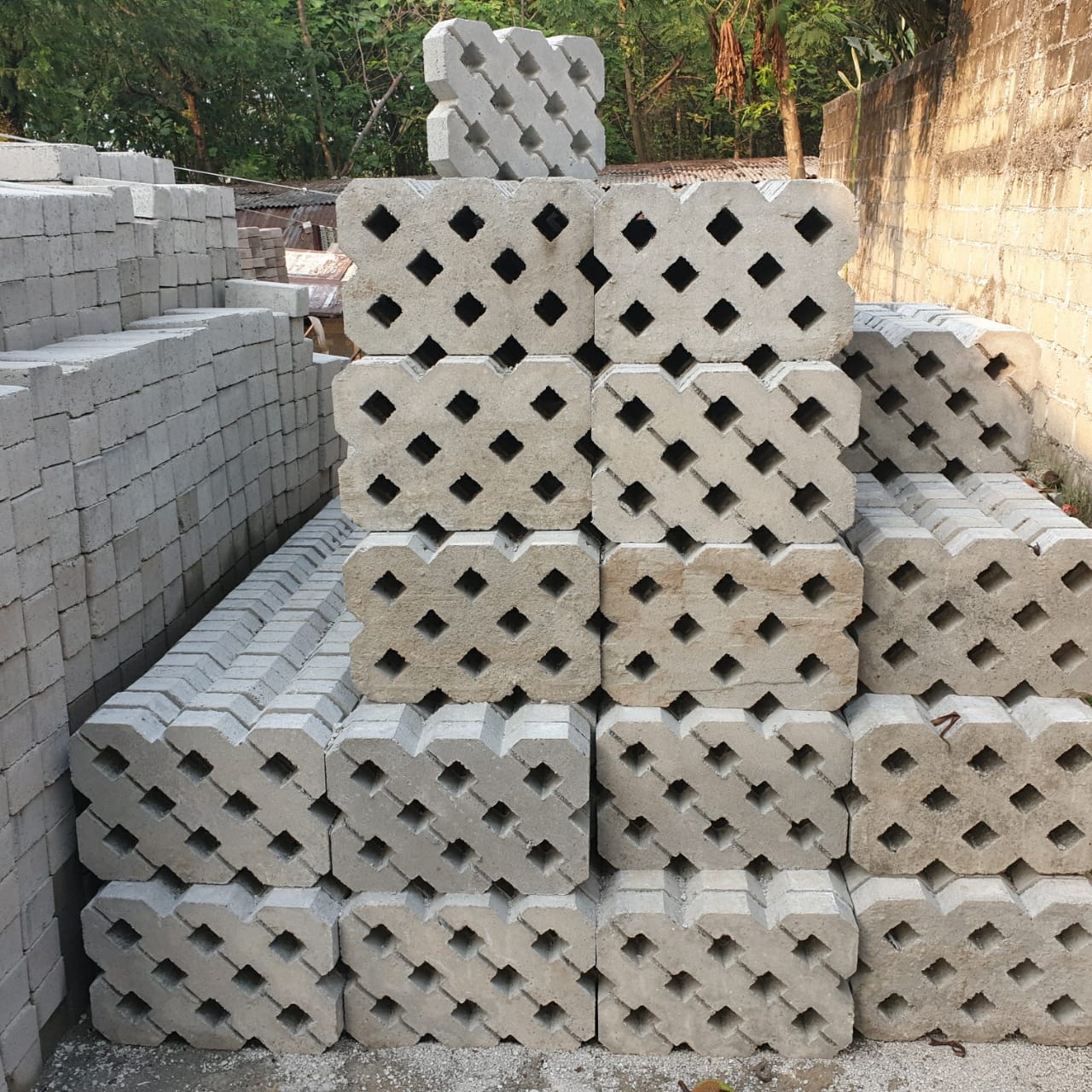 Grass Block ( Paving Rumput ) Murah
