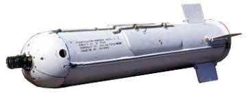 MÀU ÁO TRẬN: Bom CBU-55 Cluster Bomb Unit.