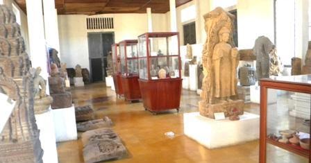 Battambang Traveller in Battambang Cambodia: The Museum in Battambang ...
