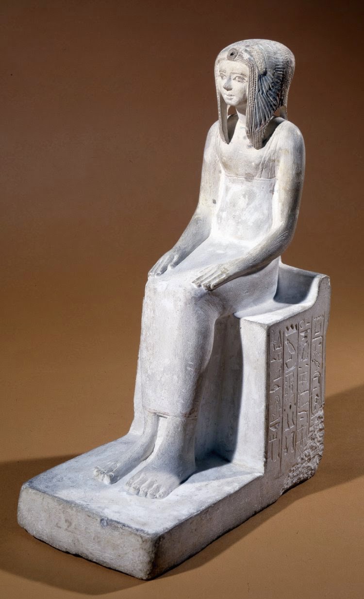 Niebla y luz: La estatua falsa de tetisheri