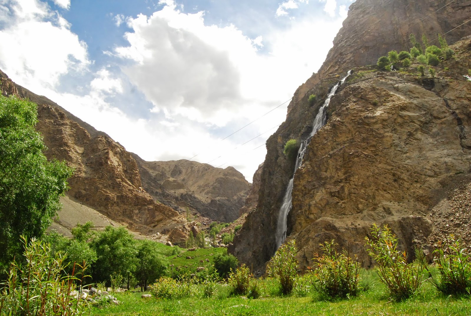 Beautiful Gilgit-Baltistan: Manthokha Water Fall Kharmang