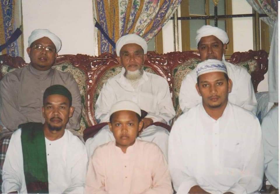 Muhammad Fazilul Helmi Bin Raidzan (Helmi Assyafie): Tuan Guru Baba ...
