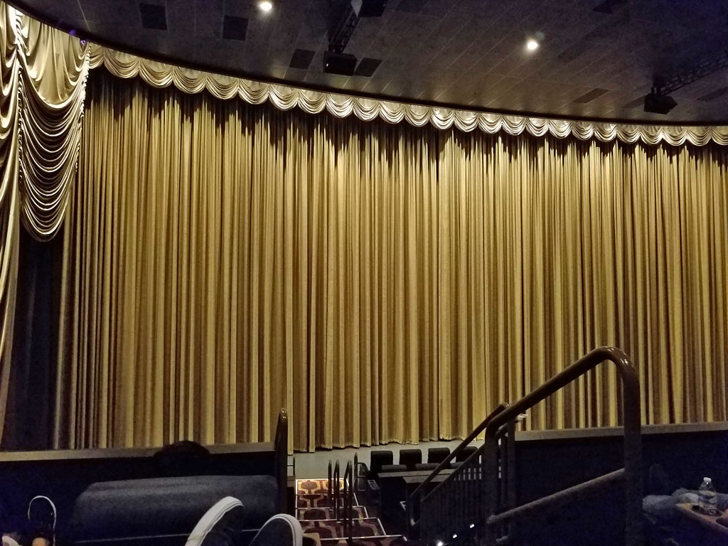 History of the Cine Capri Theatre in Phoenix