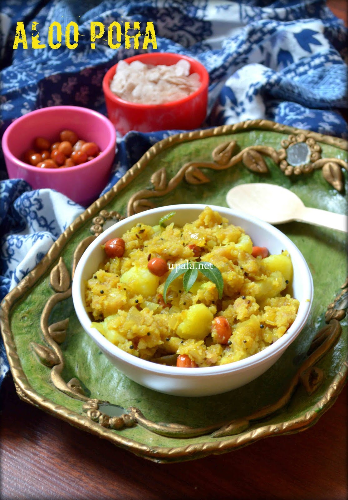 Upala: Aloo Poha using red rice poha/Kanda Poha