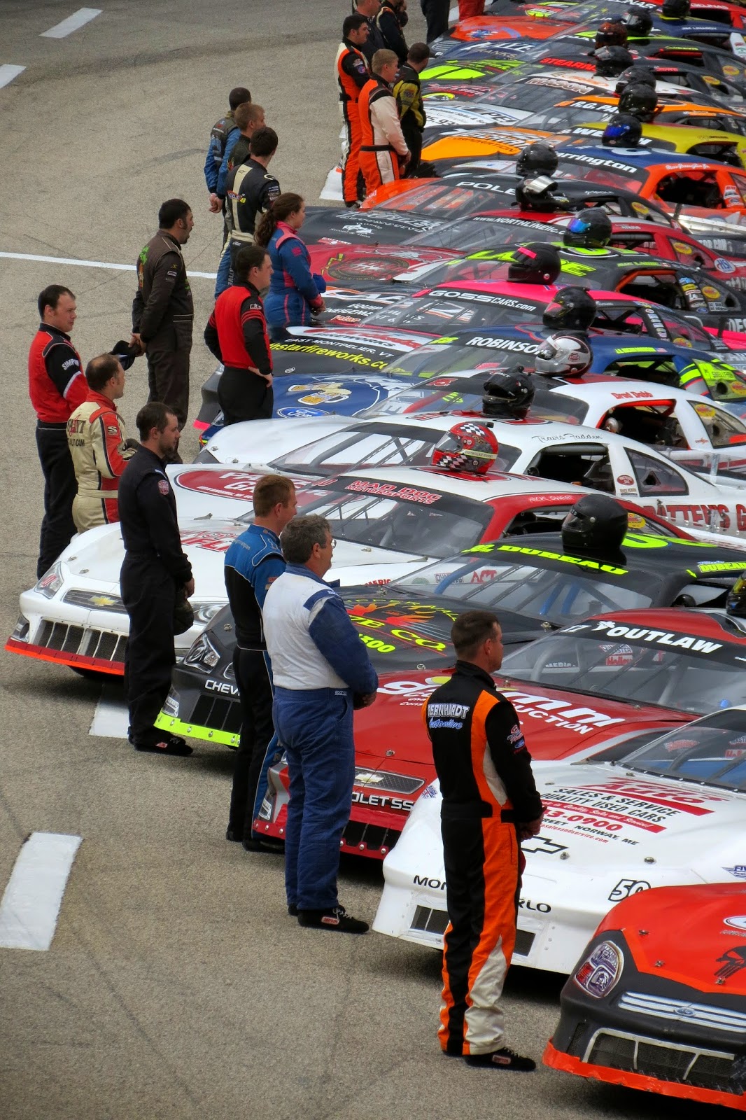 Race Chatter on WNRI.COM, 99.9 fm, 1380 am, Tune in radio, Alexa, Apple ...