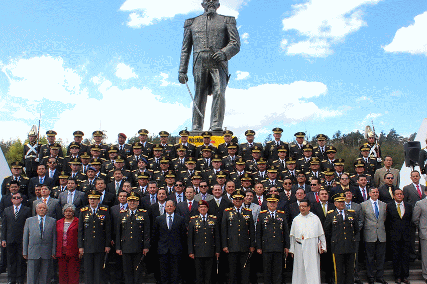 SOLDADO DE HONOR: ACTIVIDADES POR LOS 25 AÑOS DE SERVICIO PROFESIONAL ...