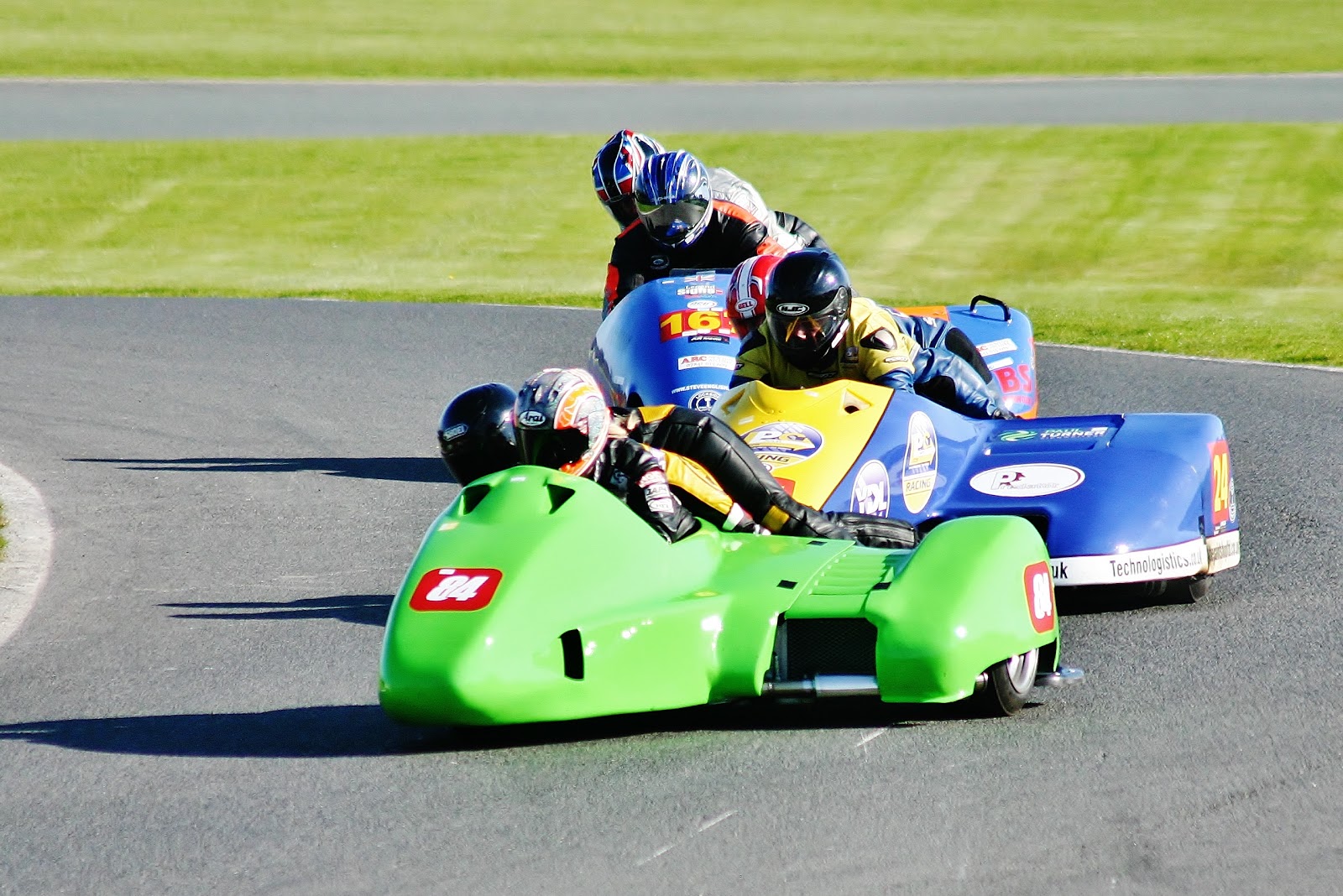 Ferraris and Other Things: ACU/FRSA British F2 Sidecar Championship Race