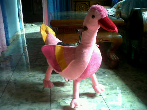 Boneka Meriah