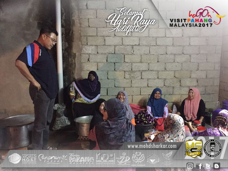 Mohd Sharkar's The Official Blog: Majlis Kenduri Hari Raya merewang Kg ...