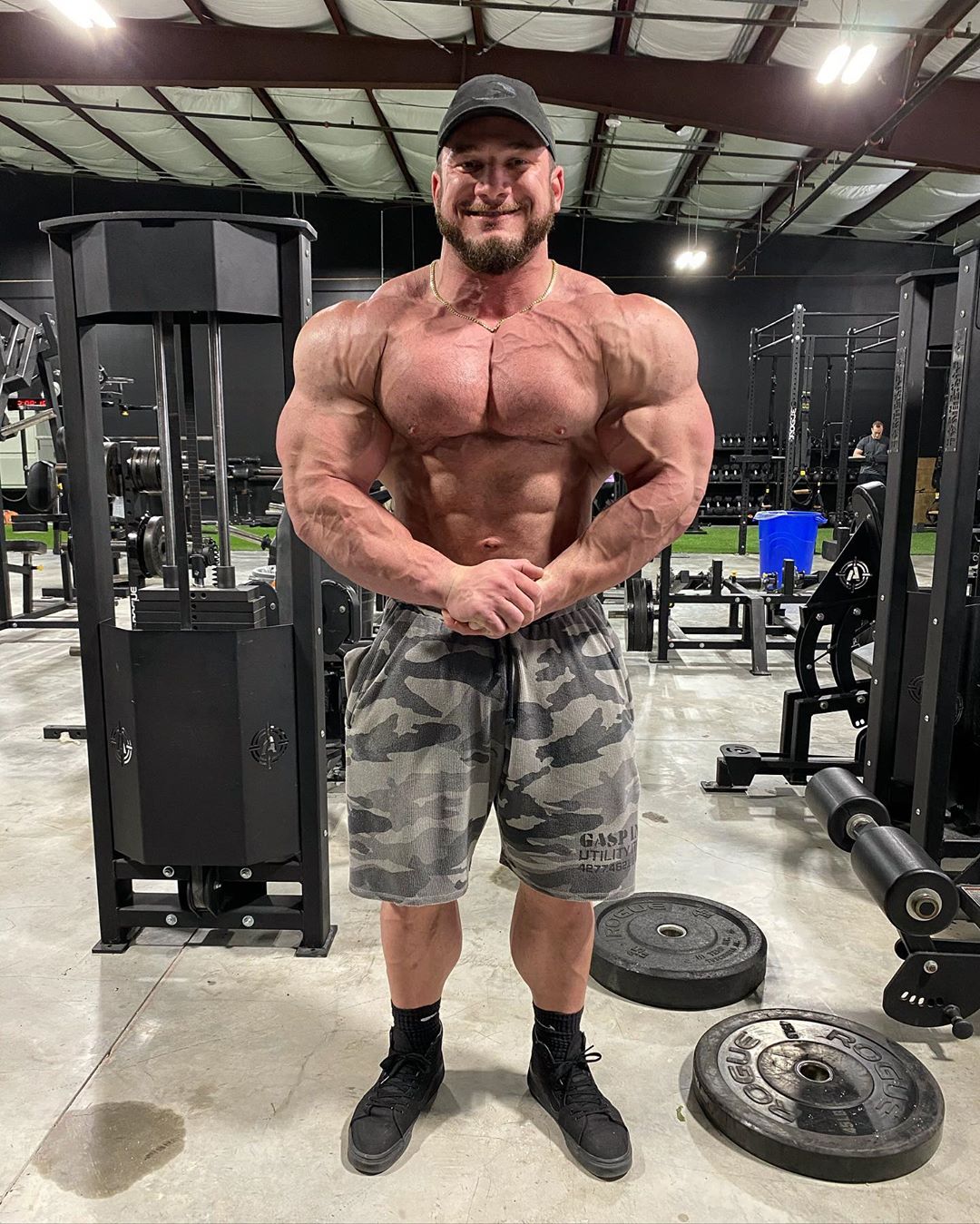 Hola Bodybuilders: Hunter Labrada IFBB PRO