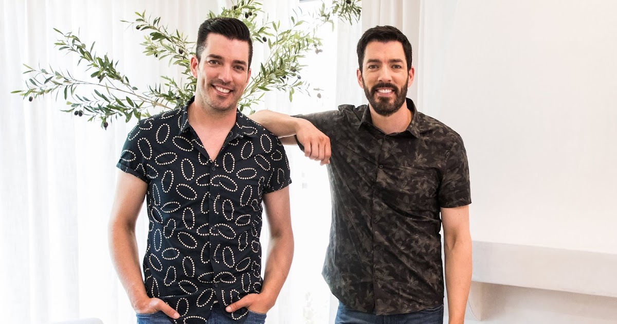 Celebrity IOU [1x6] Season 1, Episode 6 on HGTV's | A Mom Renner-vation ...