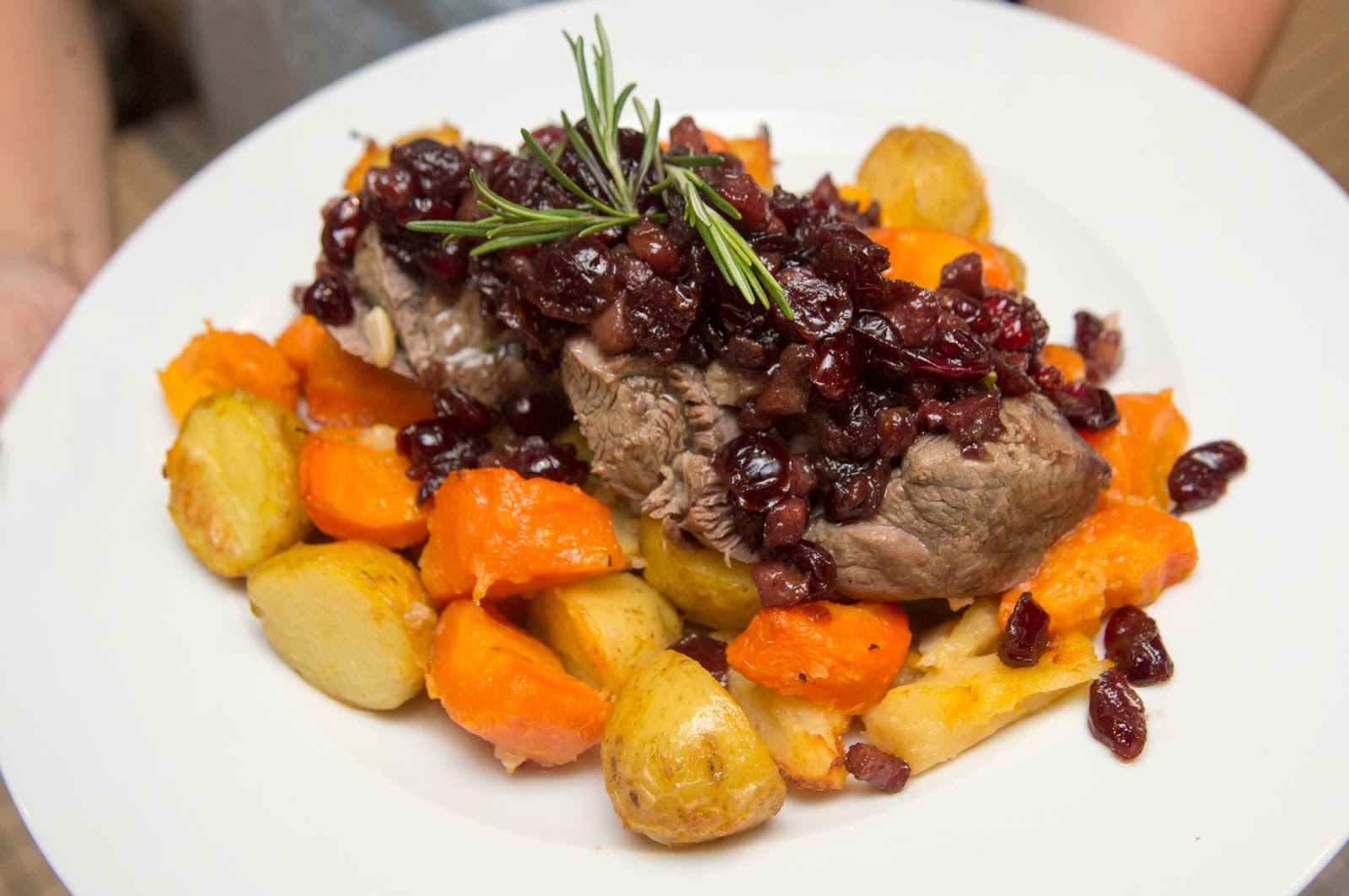 Mini Roast cook-off with Cold Feet actress and published cook Fay ...