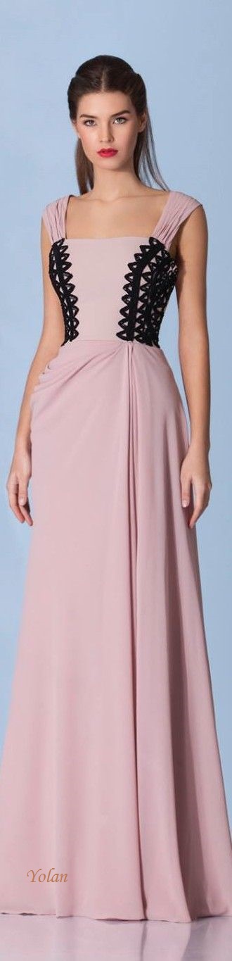 Una nota de color: Estilo en rosa y negro