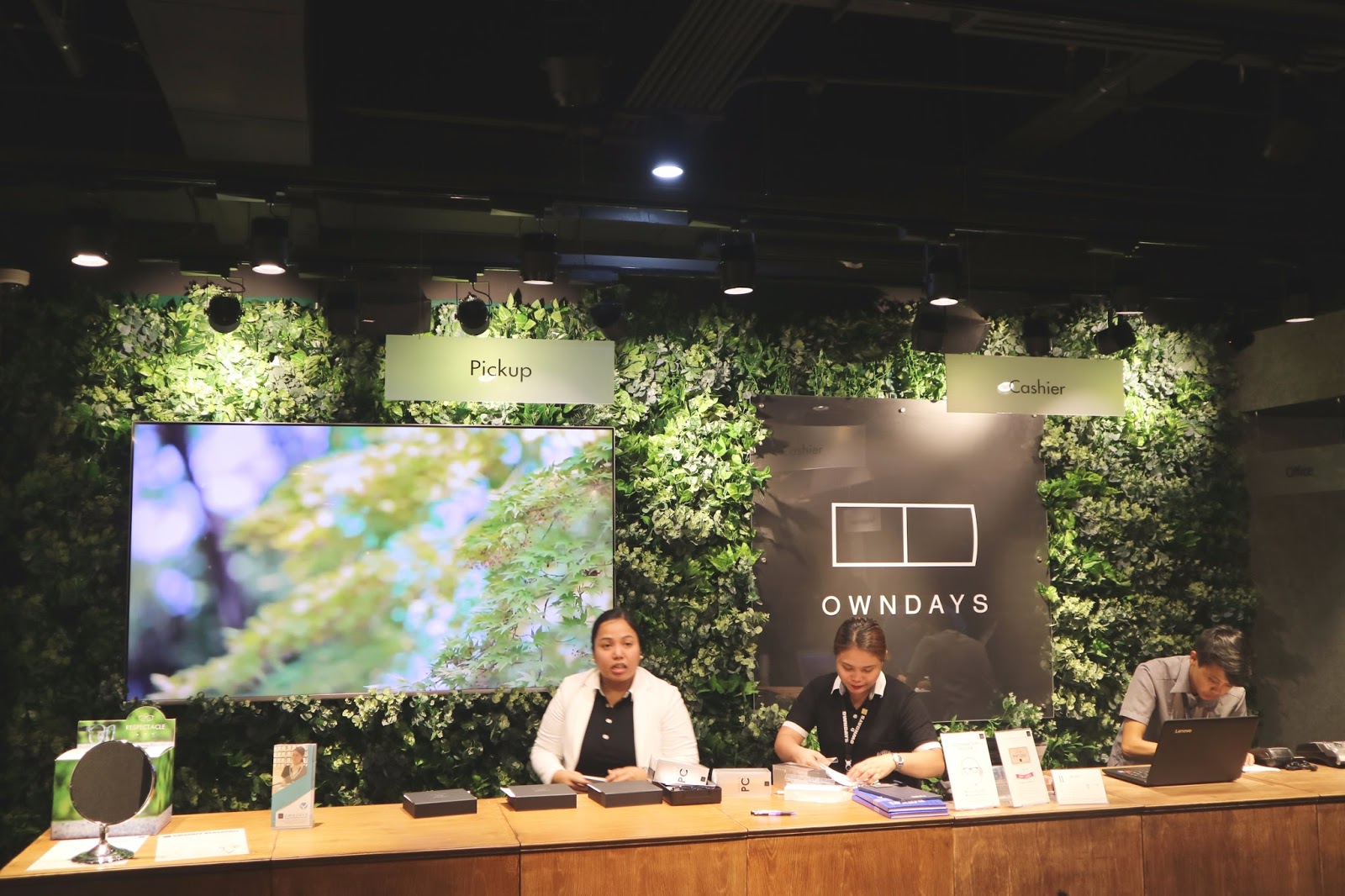 Owndays opens at SM Megamall!♥ - ARTSY FARTSY AVA