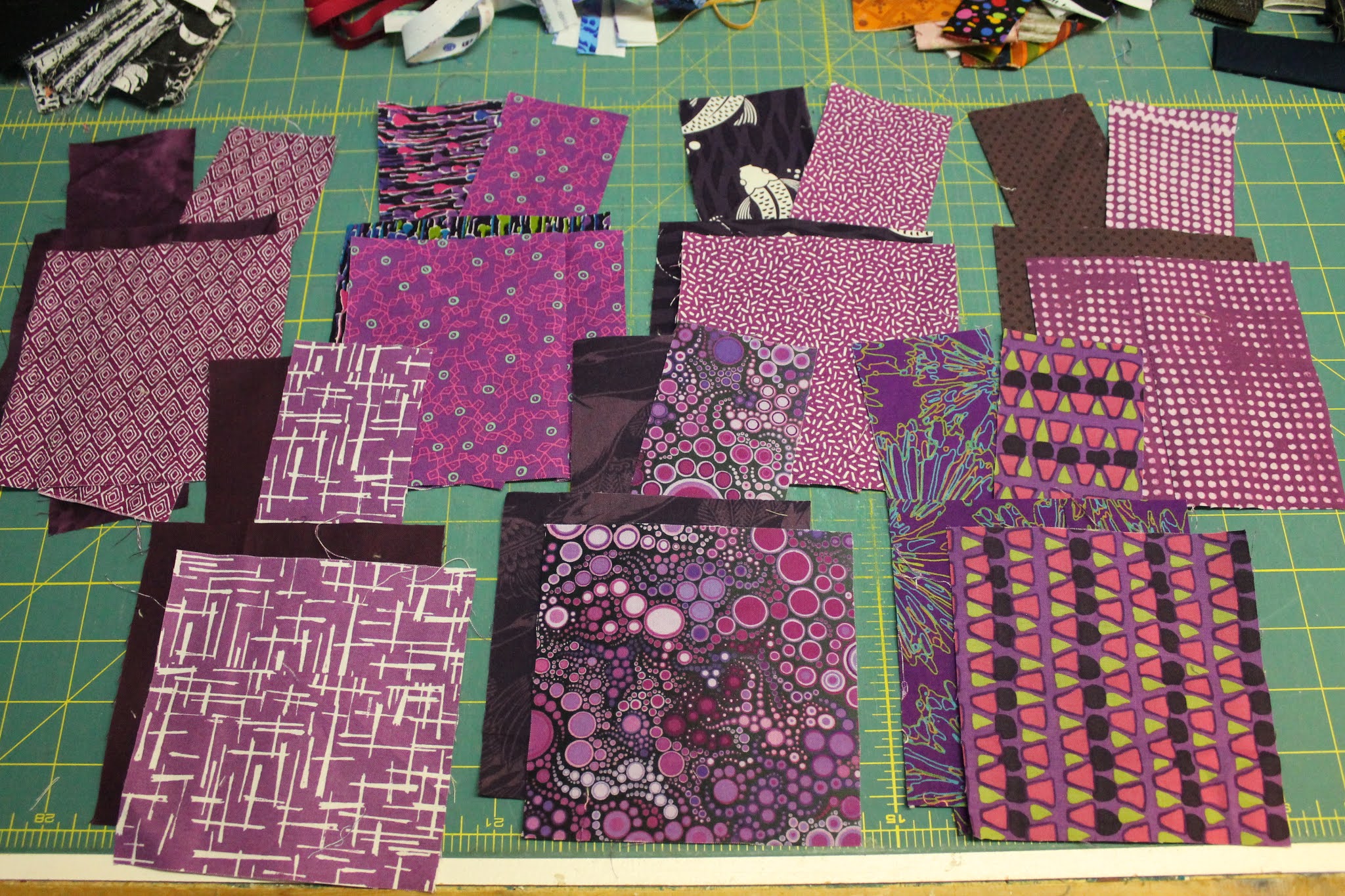 Quilting is more fun than Housework...: Oh Scrap! : Scrap Block Preparation
