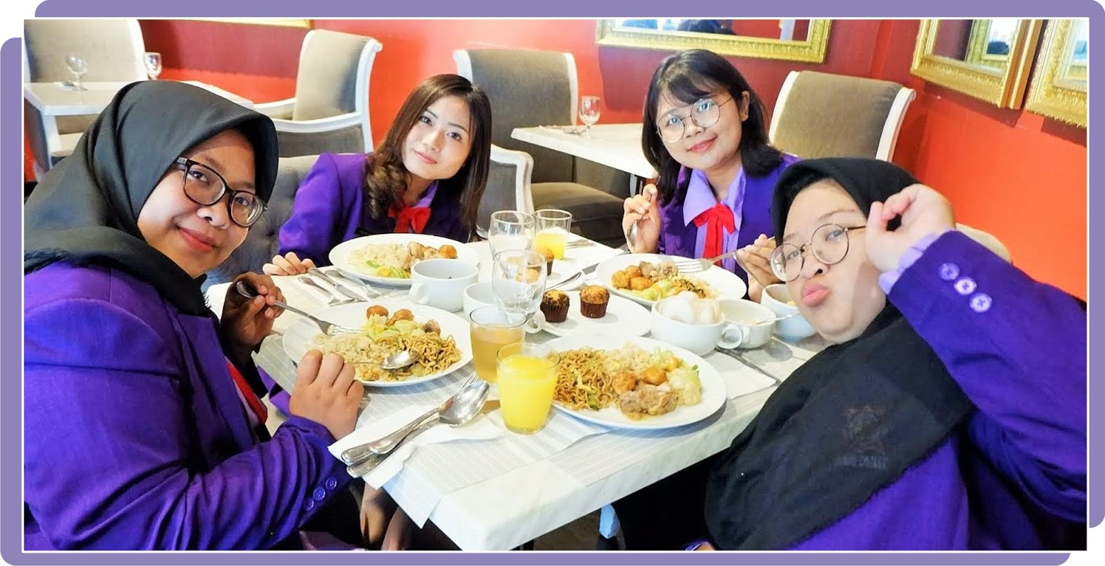 FOOD UNIVERSITY INDONESIA: Jamuan Makan Siang di Hotel Berbintang