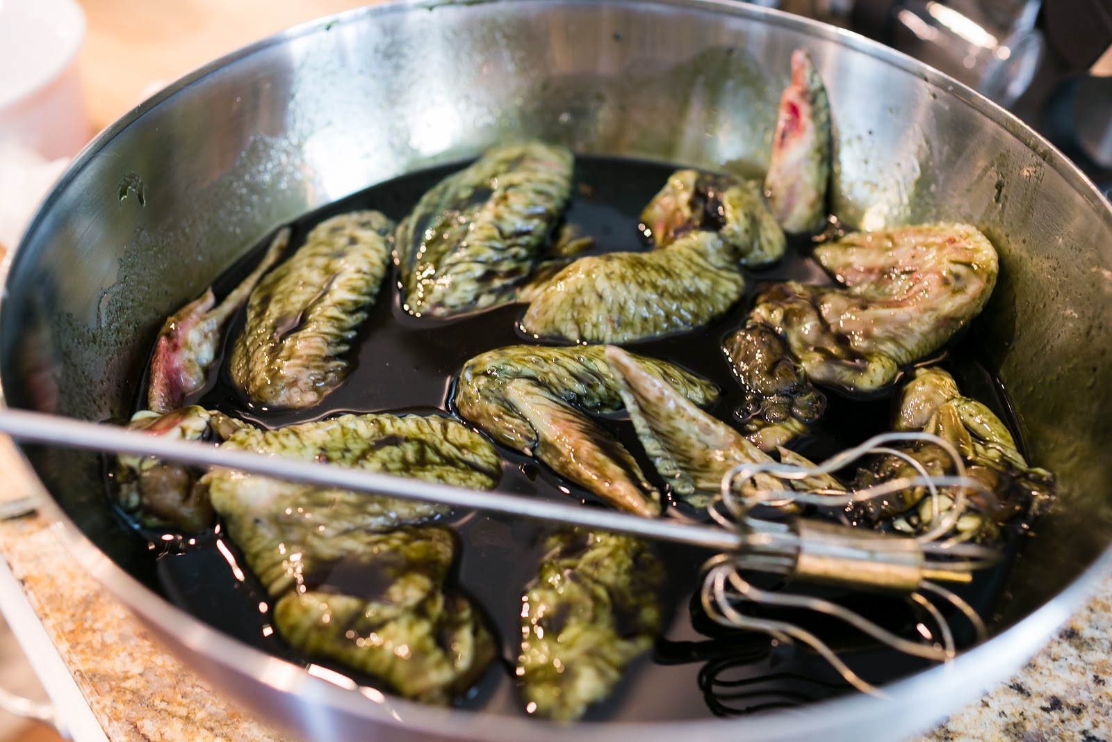 Delicious Reads: Delicious Dish: Halloween Black Bat Wings