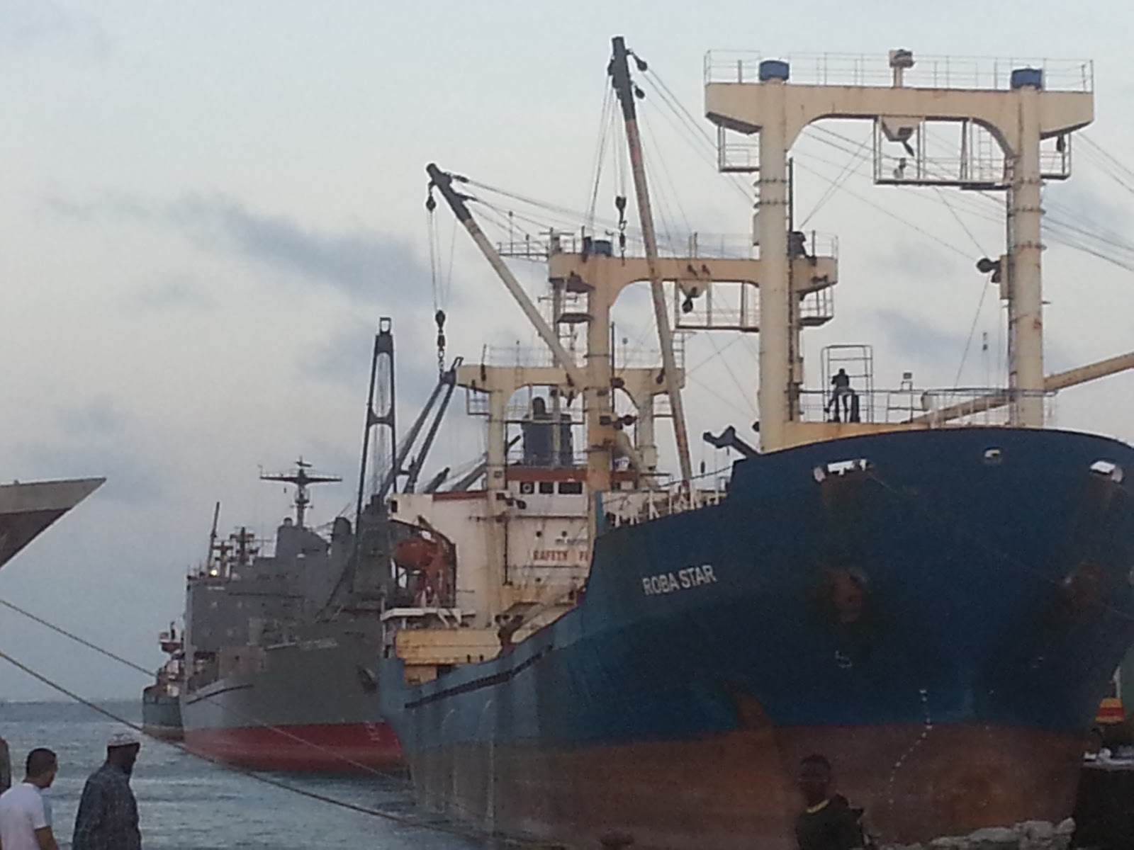 Somalia in Pictures: Somalia - Mogadishu Port Is Busy