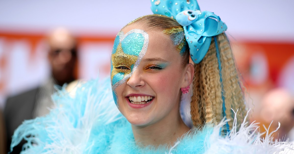 NickALive!: JoJo Siwa Responds to Controversial 'JoJo’s Juice' Board ...