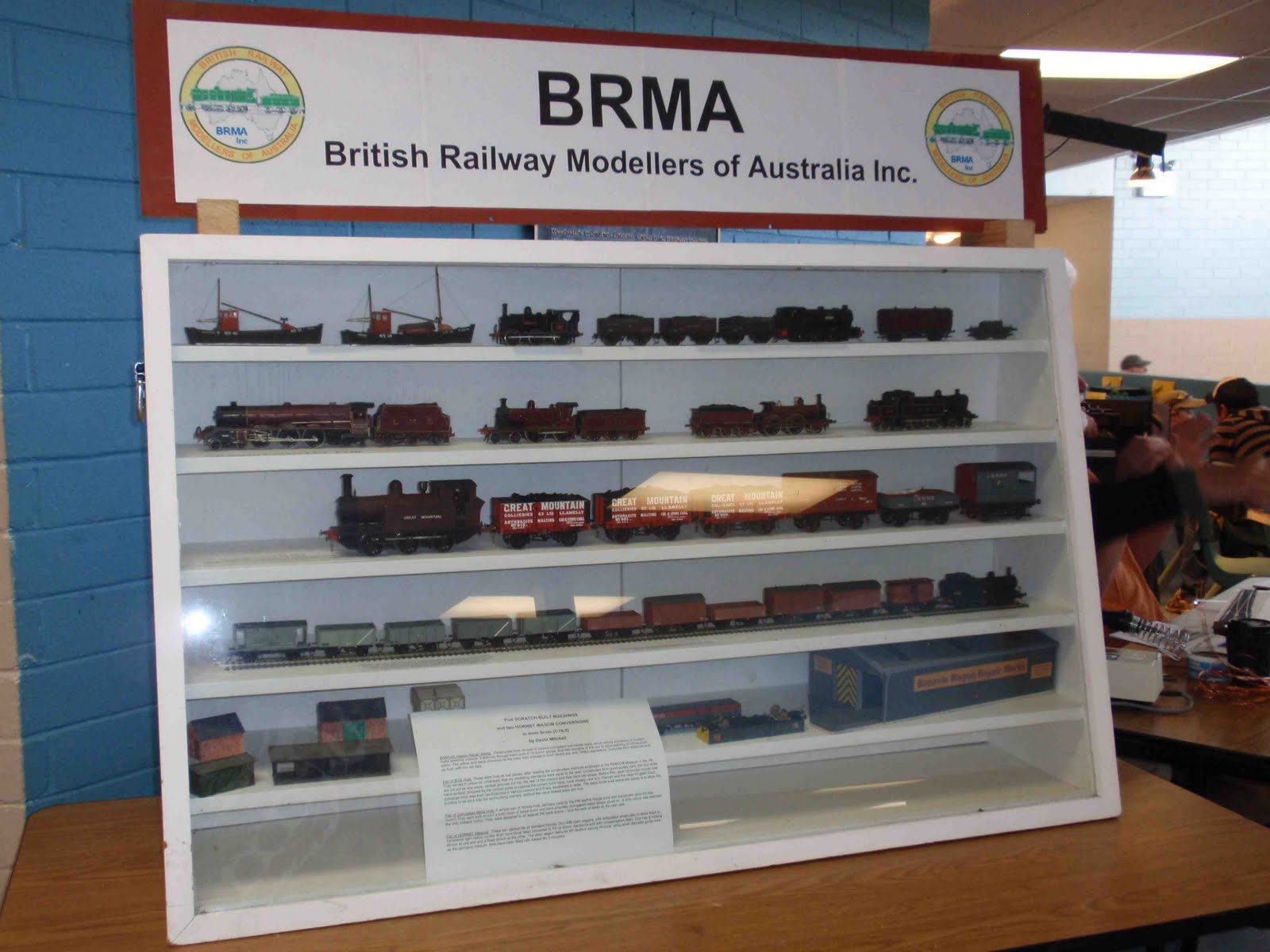 Zoe Alverez Photographics (ZAP): Canberra Model Railway Expo 2011 ...beta