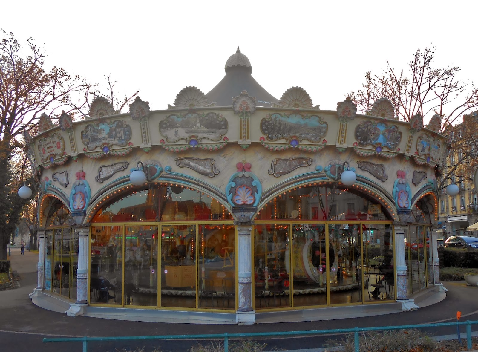 Viajar e descobrir: França - Colmar - Carrossel (Carrousel Salon)