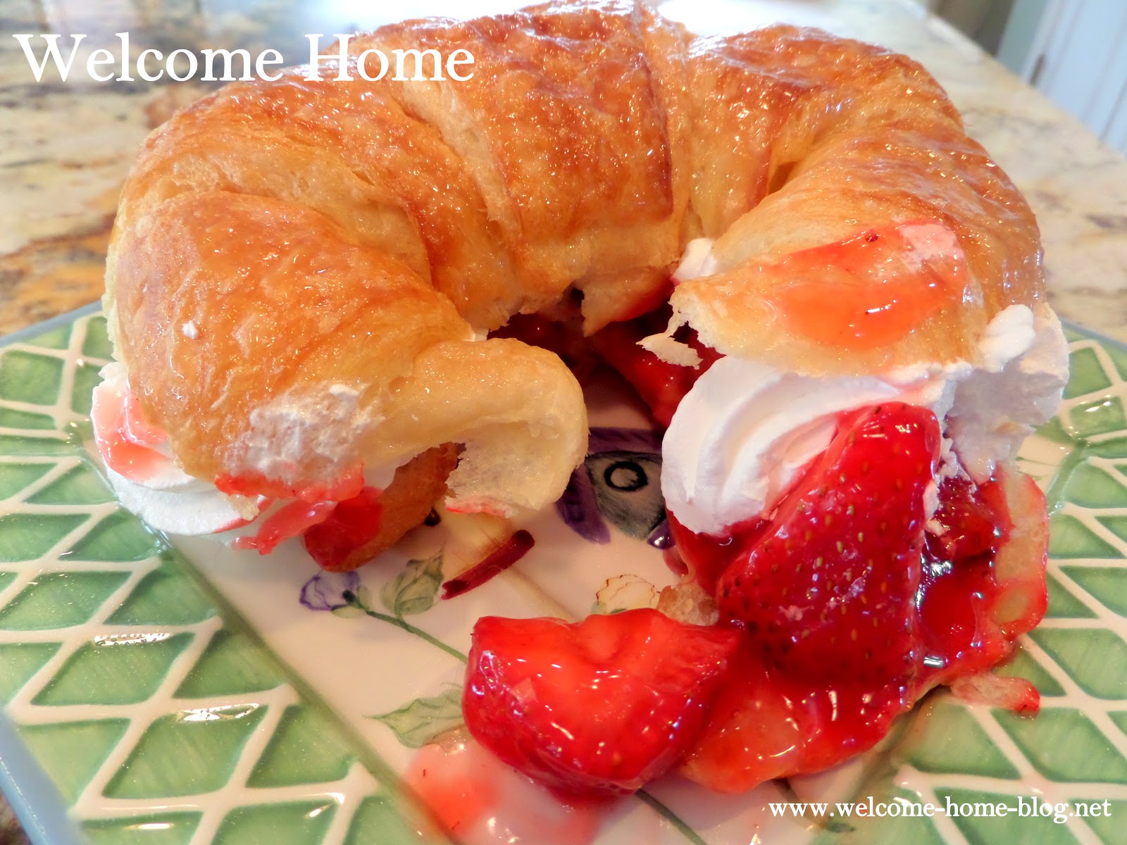 Welcome Home Blog: ♥ Strawberry Short Cake Croissants
