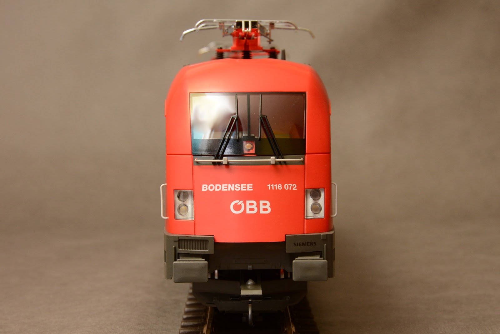 My Miniature Worlds: Piko 37428, G-scale Class 1116 "Taurus" electric ...